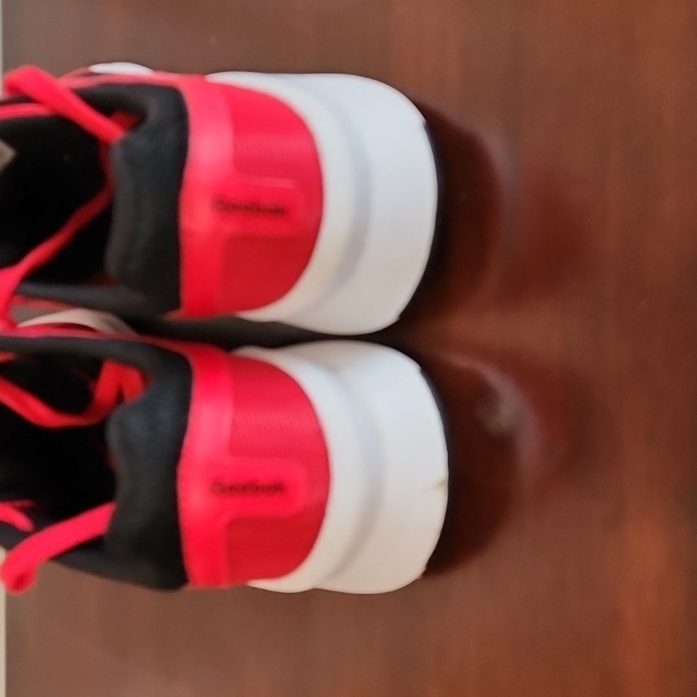 Reebok Red Shoes - Gem